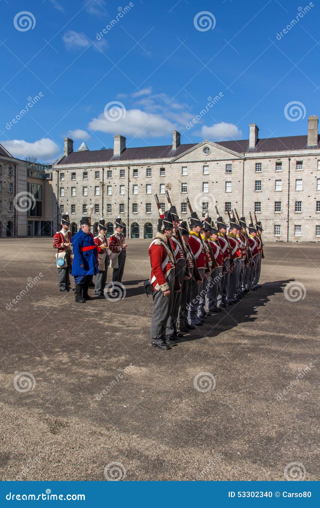 Militaire Parade in Collins Barracks in Dublin, Ierland, 2015 ...