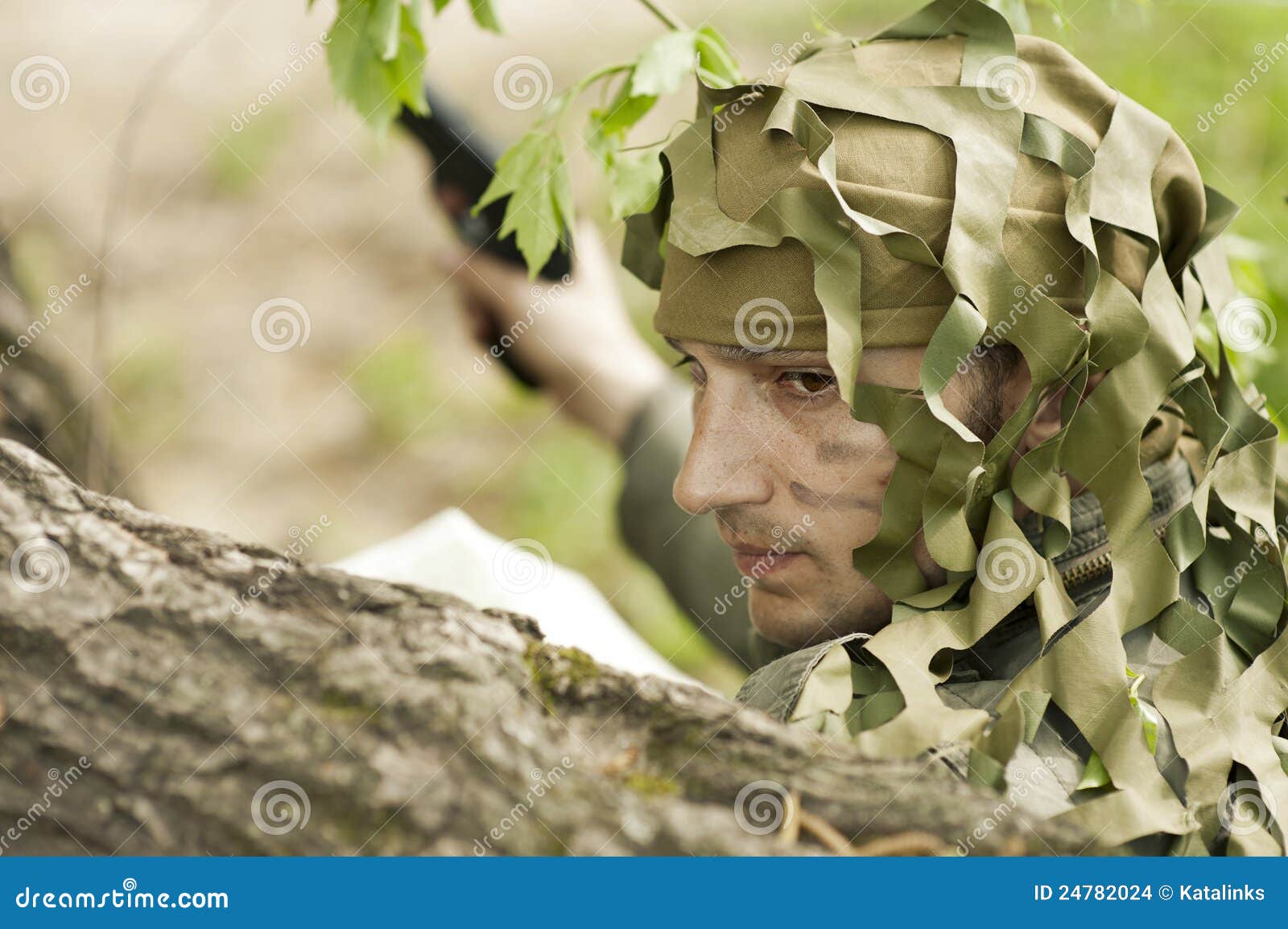 Militar camuflado foto de stock. Imagem de disfarce, conflito - 24782024
