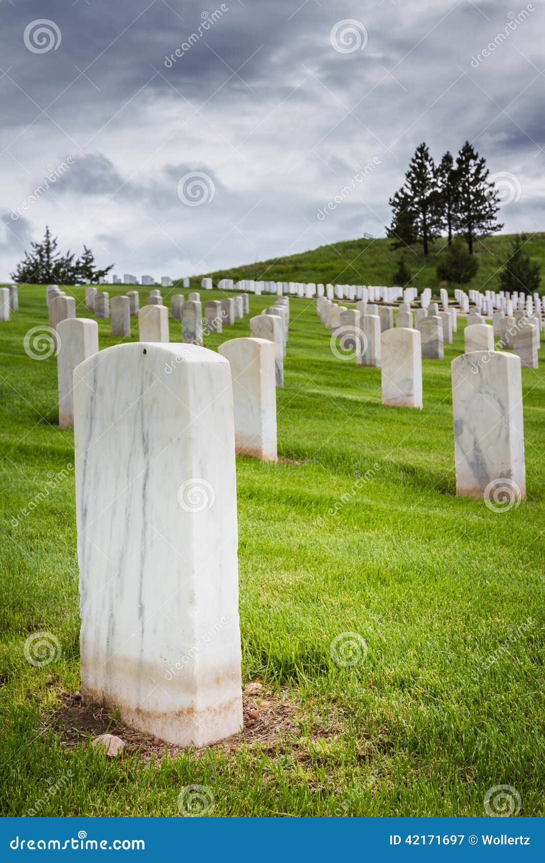 Military graveyard stock image. Image of order, patriotic - 42171697
