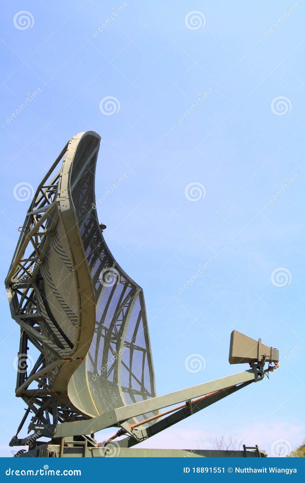 Military radar stock image. Image of transmitter, copyspace - 18891551
