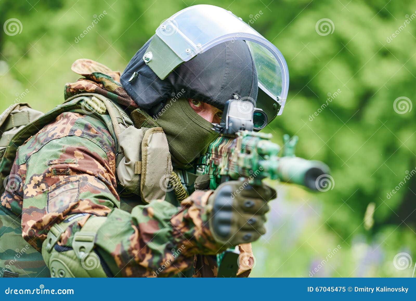 Military Soldier with Assault Rifle Patrolling Stock Image - Image of ...