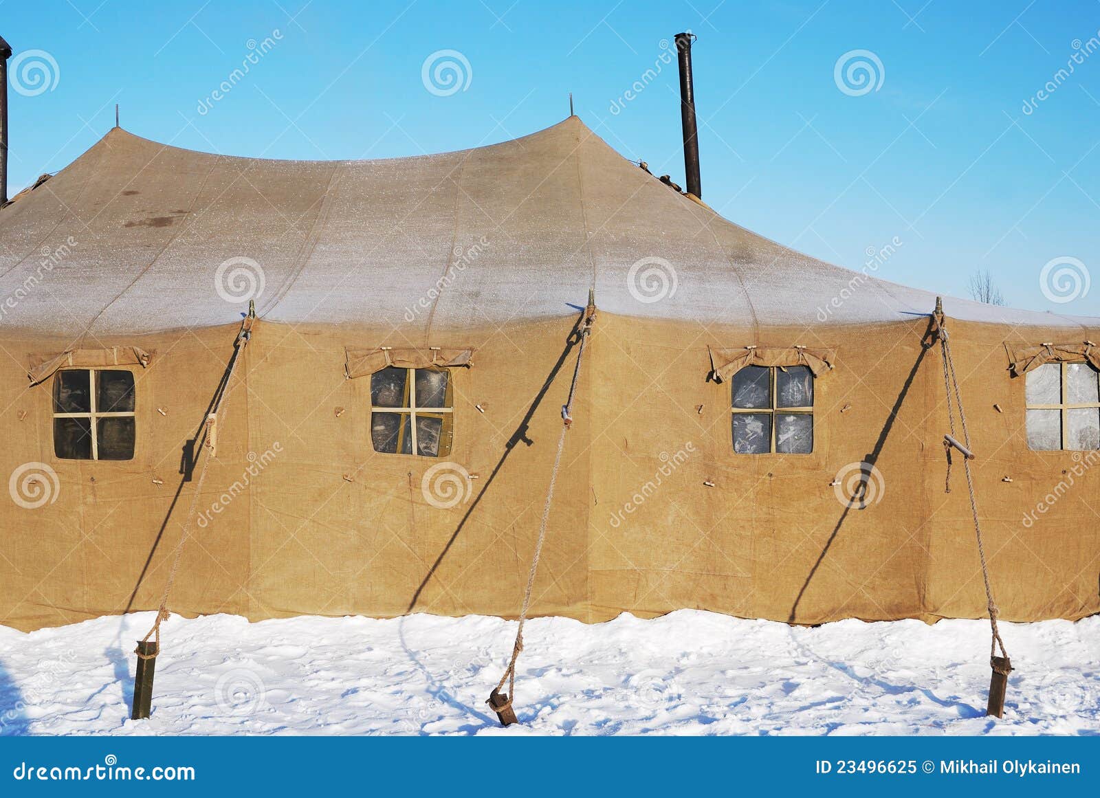 Frozen Windows Stock Photo | CartoonDealer.com #23178738