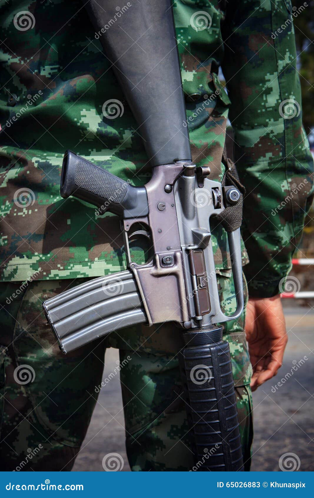 Military Troop with Long Refle Arm Gun Use for War and Battle Th Stock ...