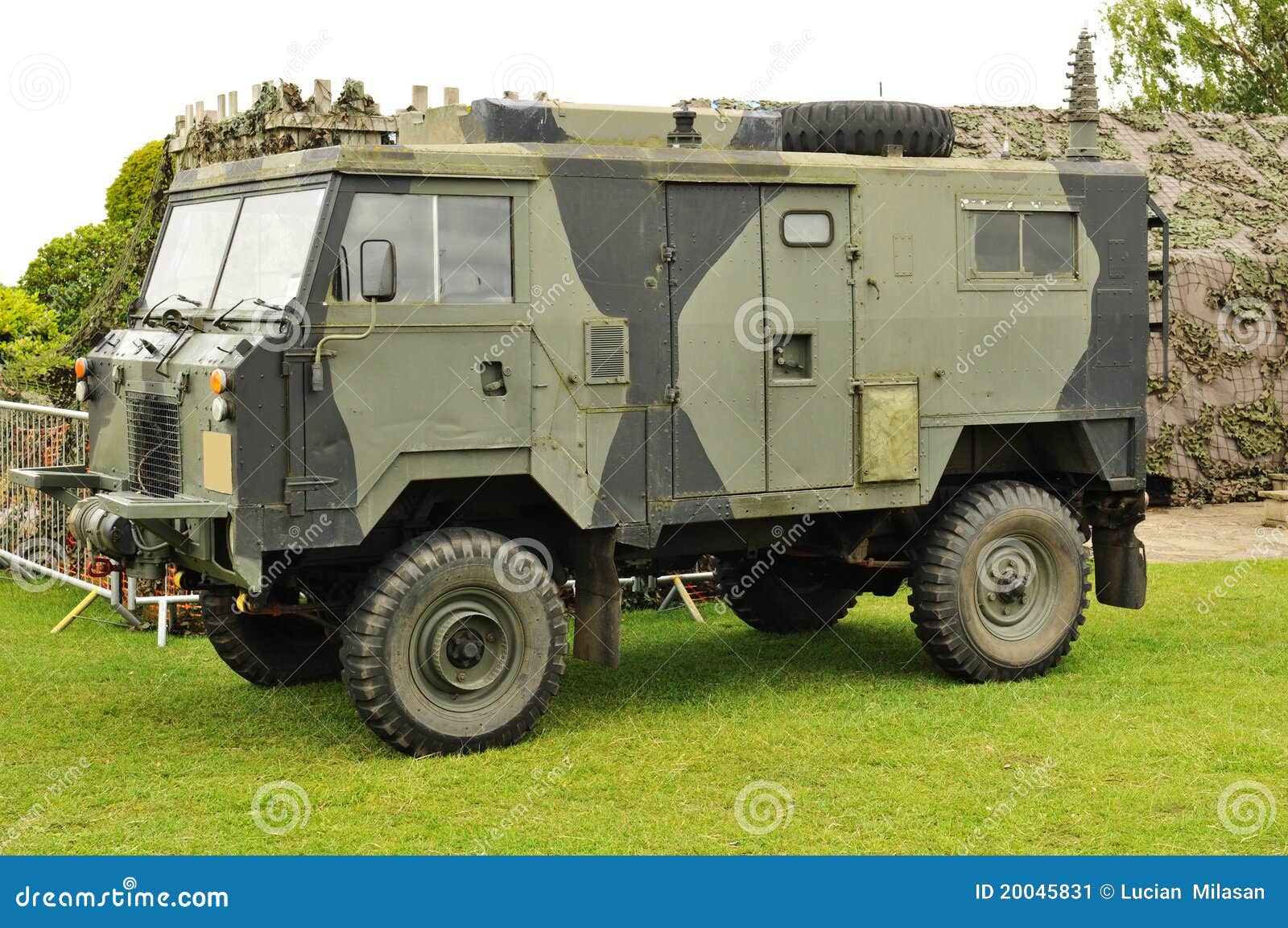 112 Armored Recovery Stock Photos - Free & Royalty-Free Stock Photos ...