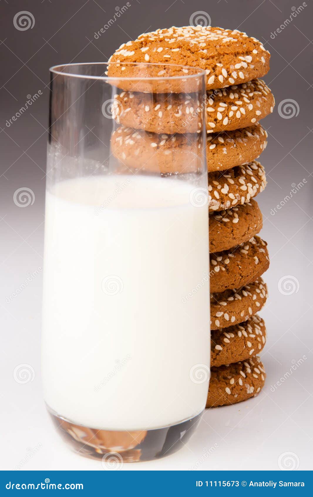 Milk and cookies stock image. Image of biscuits, delicious - 11115673