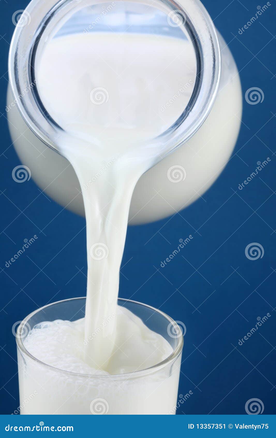 Milk jar and glass stock image. Image of freshness, pour - 13357351