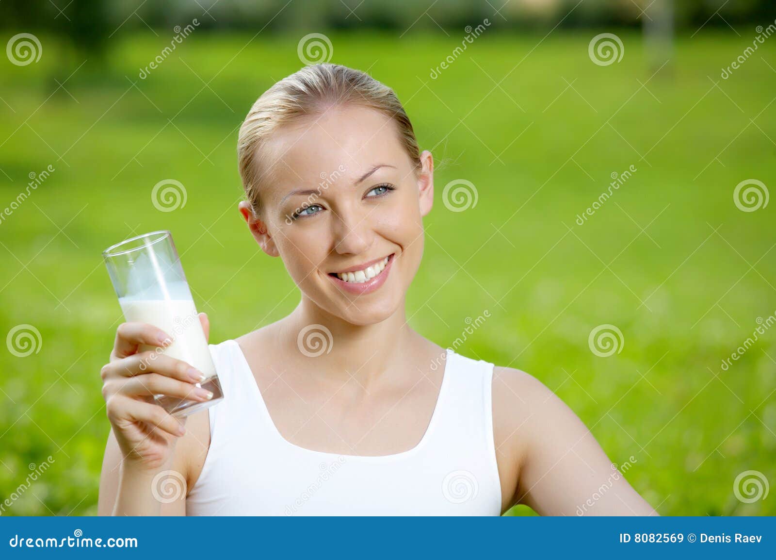 Milk on the nature stock image. Image of healthcare, activity - 8082569