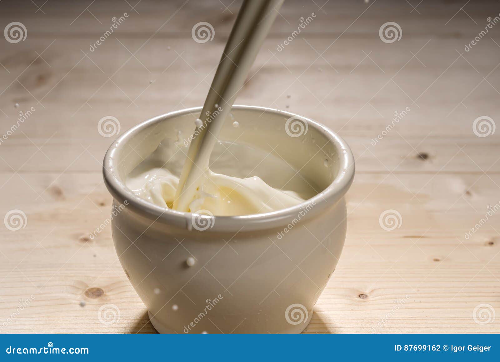 Clay Splash Texture Stock Photo | CartoonDealer.com #33879042