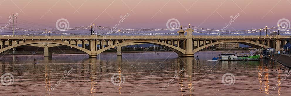 Mill Avenue Bridges in Tempe Stock Image - Image of light, water: 26662149