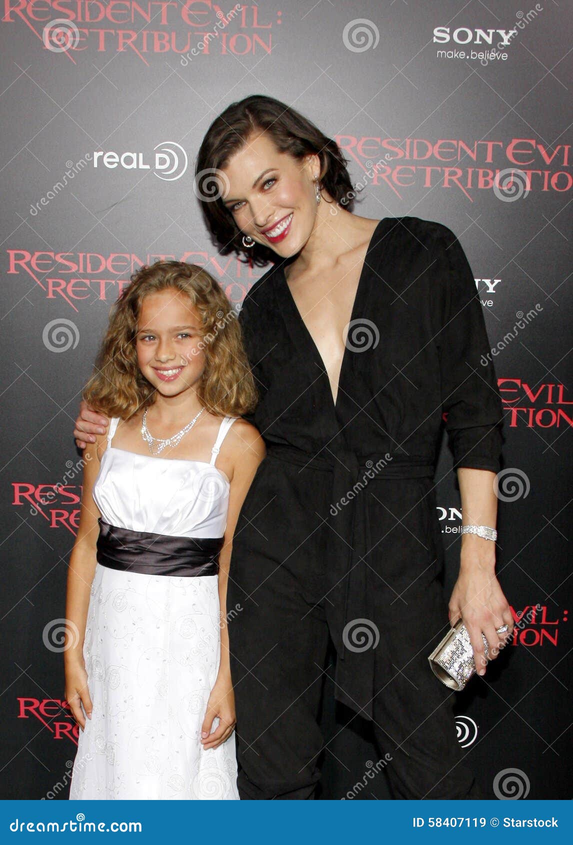 Milla Jovovich Y Aryana Engineer Imagen de archivo editorial - Imagen ...