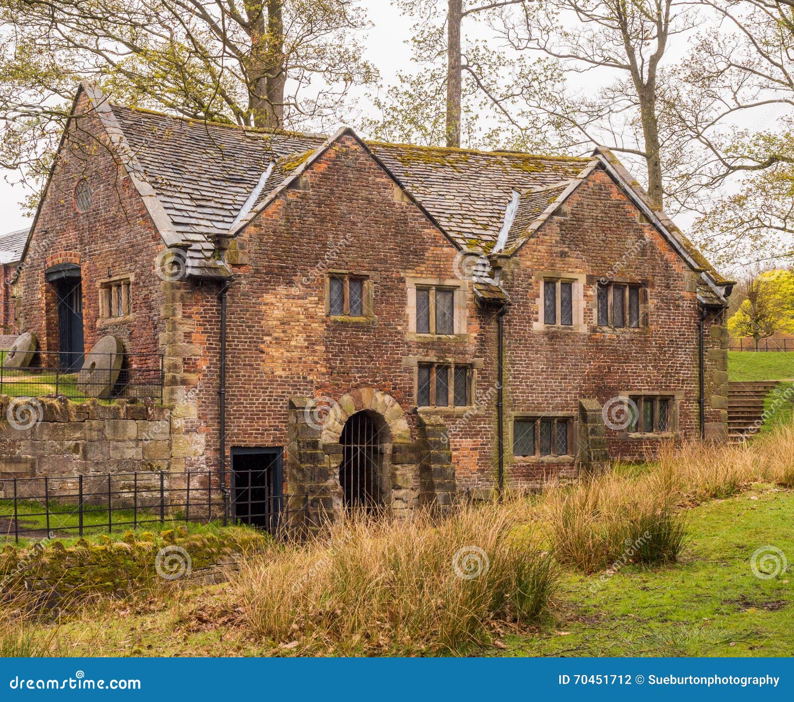 Millage fotografia editorial. Obraz złożonej z deere - 70451712