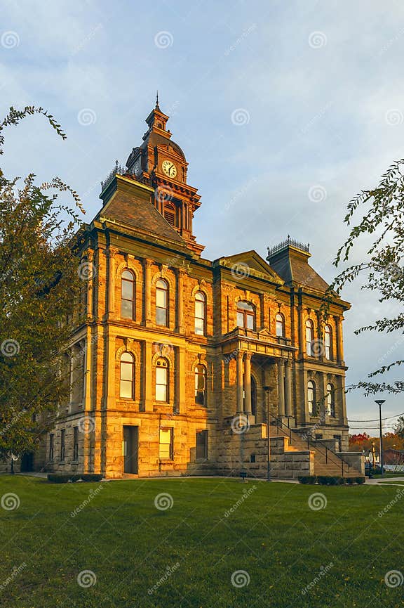Holmes County Historic Courthouse Editorial Image - Image of building ... Holmes County Historic Courthouse Editorial Image - Image of building ...