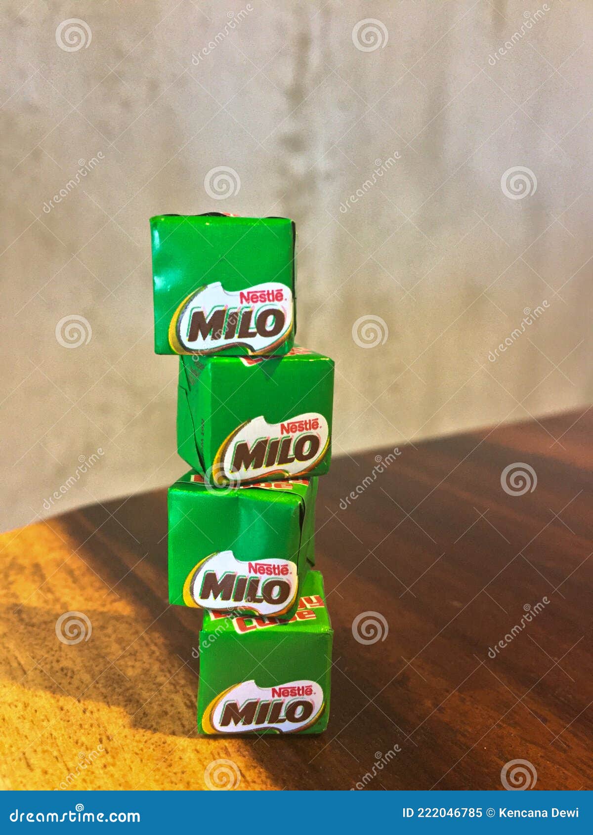 MILO CUBE editorial image. Image of chocolate, cube - 222046785