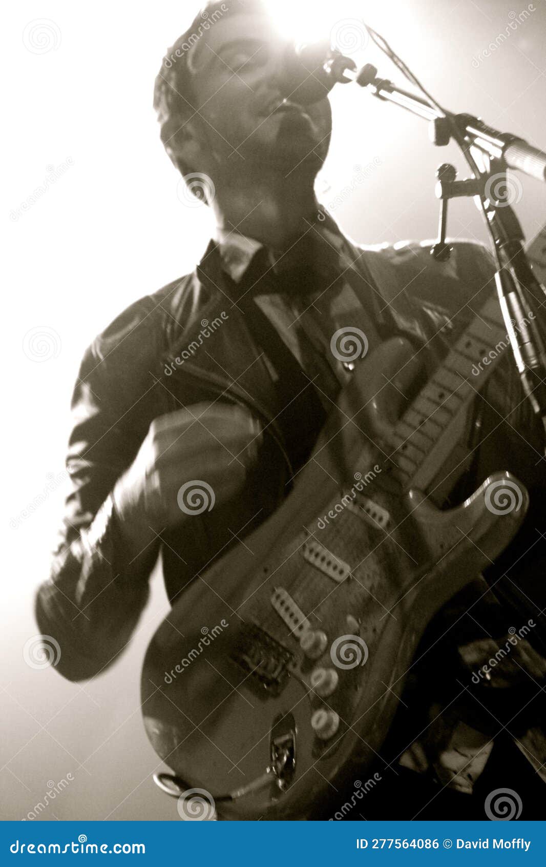 Milo Greene in Concert at Terminal 5 in New York Editorial Photo ...