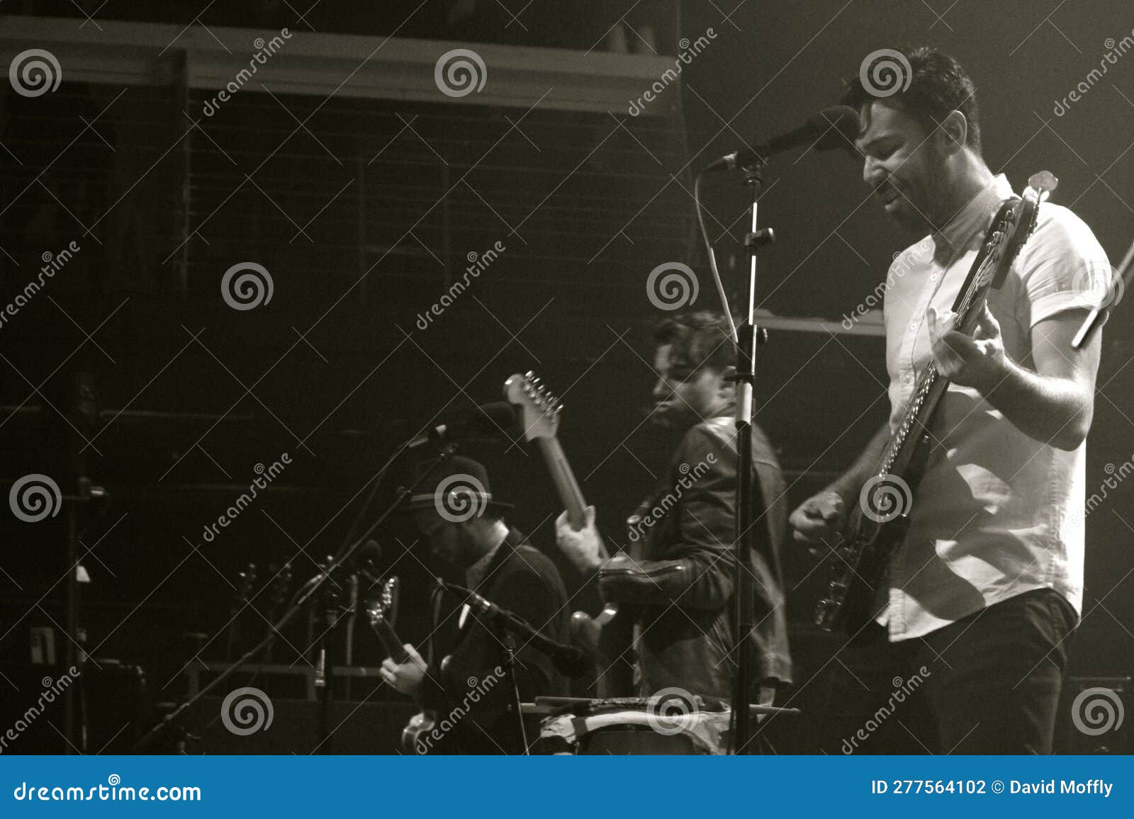 Milo Greene in Concert at Terminal 5 in New York Editorial Photography ...
