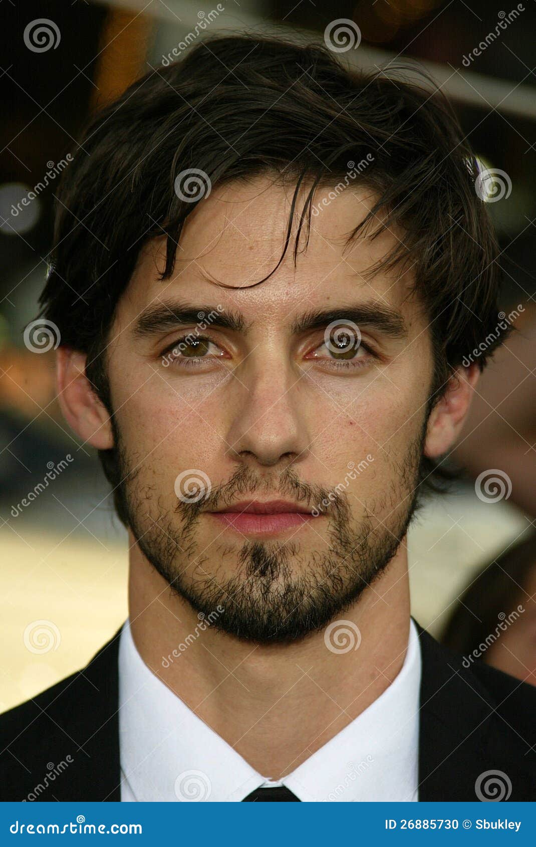Milo Ventimiglia editorial image. Image of hollywood - 26885730