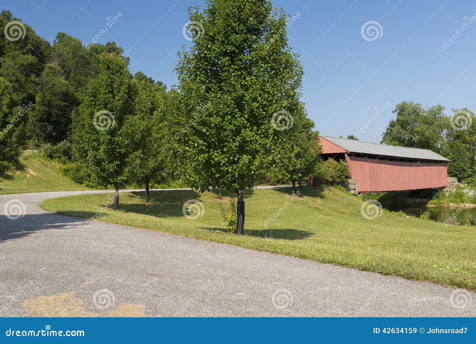 Milton Covered Bridge stock image. Image of reflection - 42634159