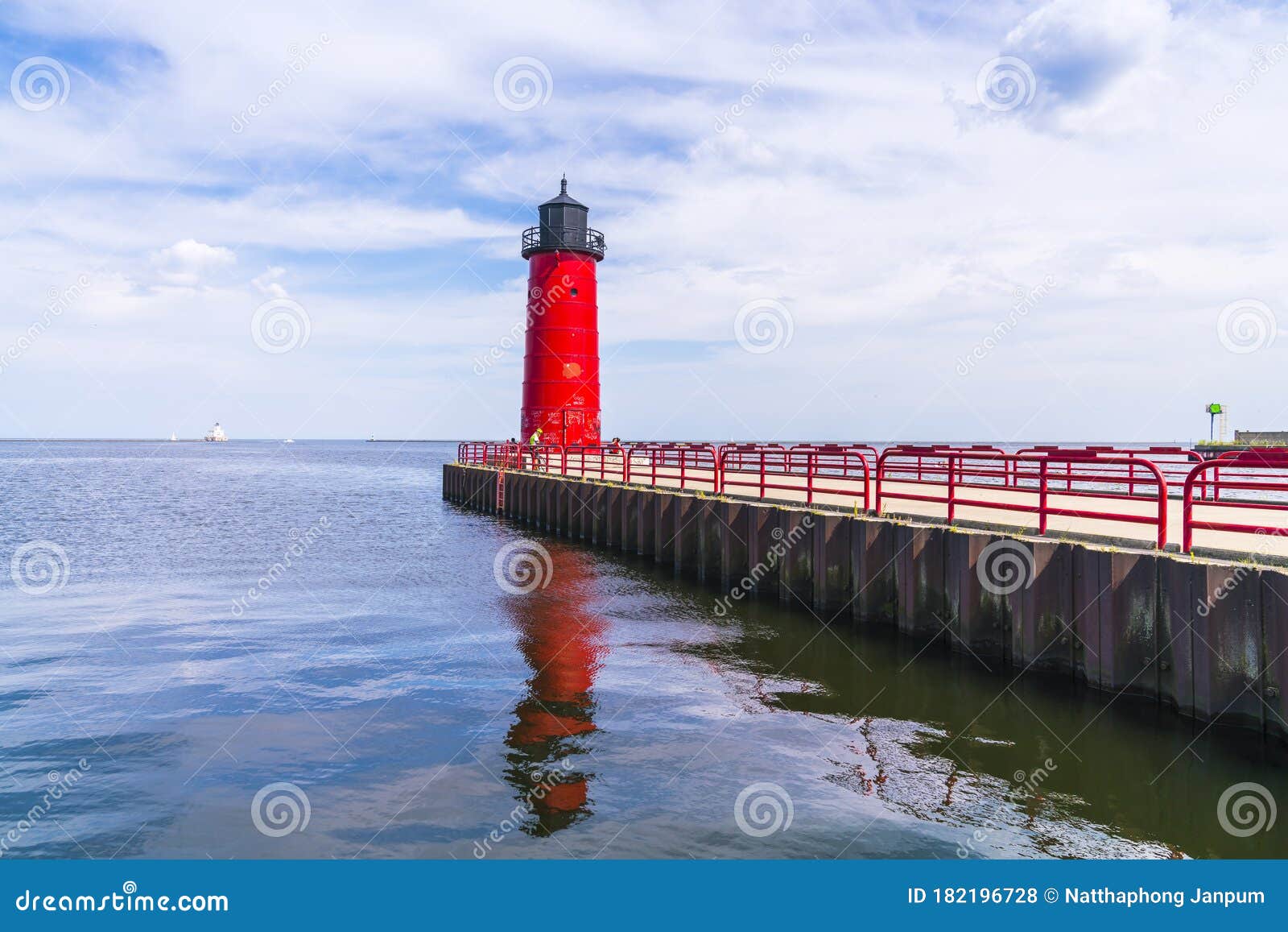 Milwaukee Lighthouse on Sunny Day Stock Photo - Image of dramatic ...