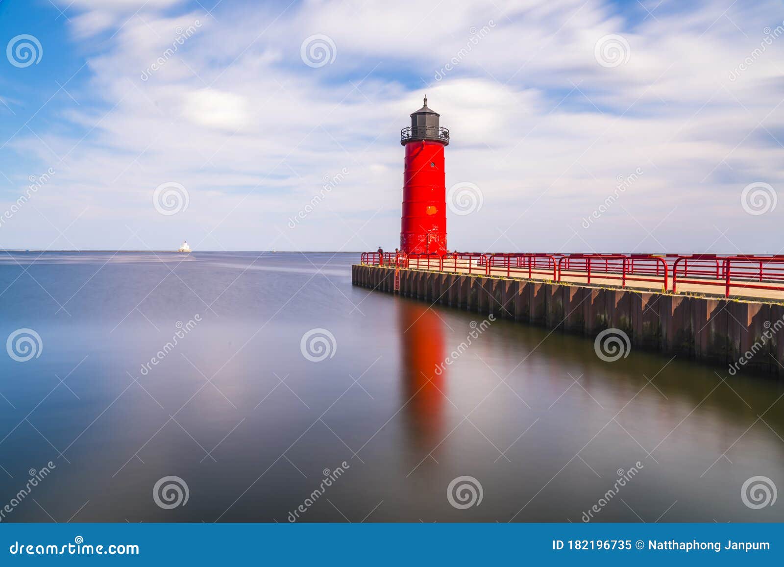 Milwaukee Lighthouse on Sunny Day Stock Image - Image of lake ...