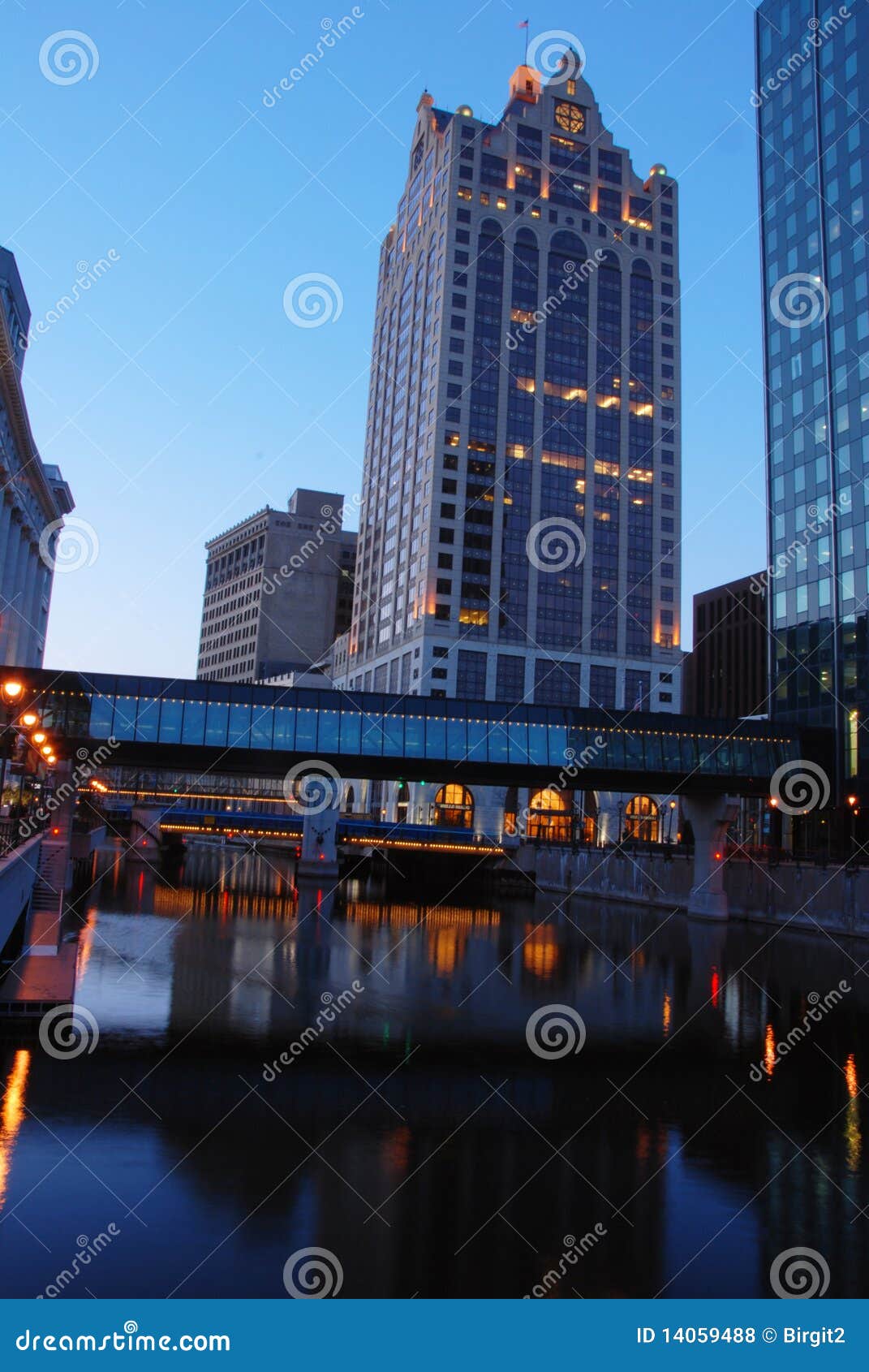 Milwaukee Riverwalk stock photo. Image of buildings, riverwalk - 14059488