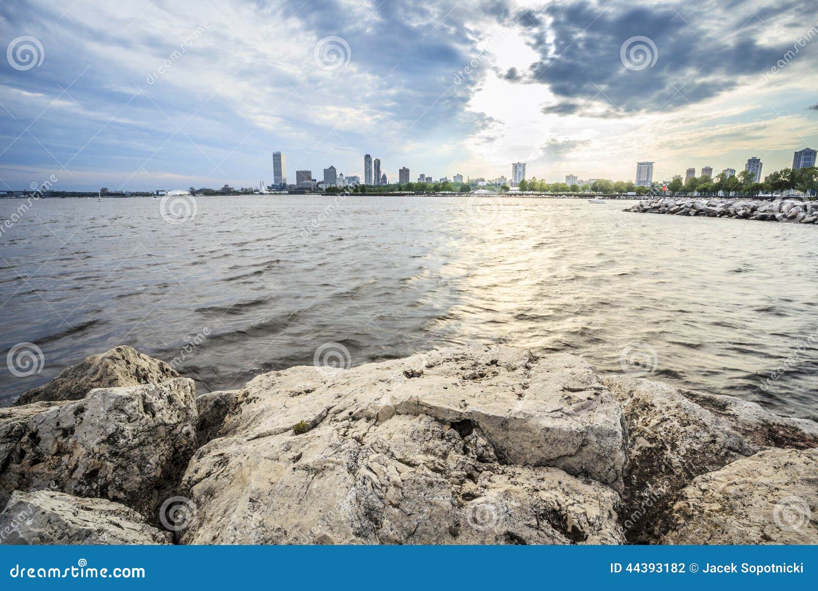 Milwaukee Skyline, Wisconsin, USA Stock Photo - Image of destinations ...