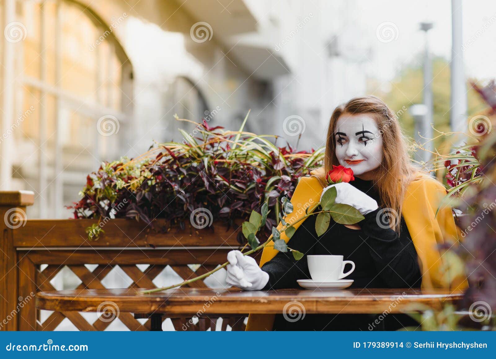 Mime Comedian Drinking Coffee. Girl Mime Drinks Coffee in Paris Stock ...