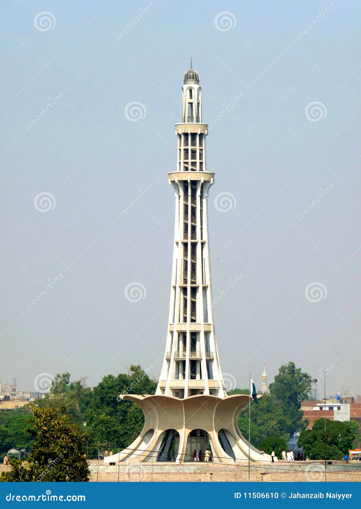 Minar-e-Pakistan stock photo. Image of holidays, greetings - 11506610