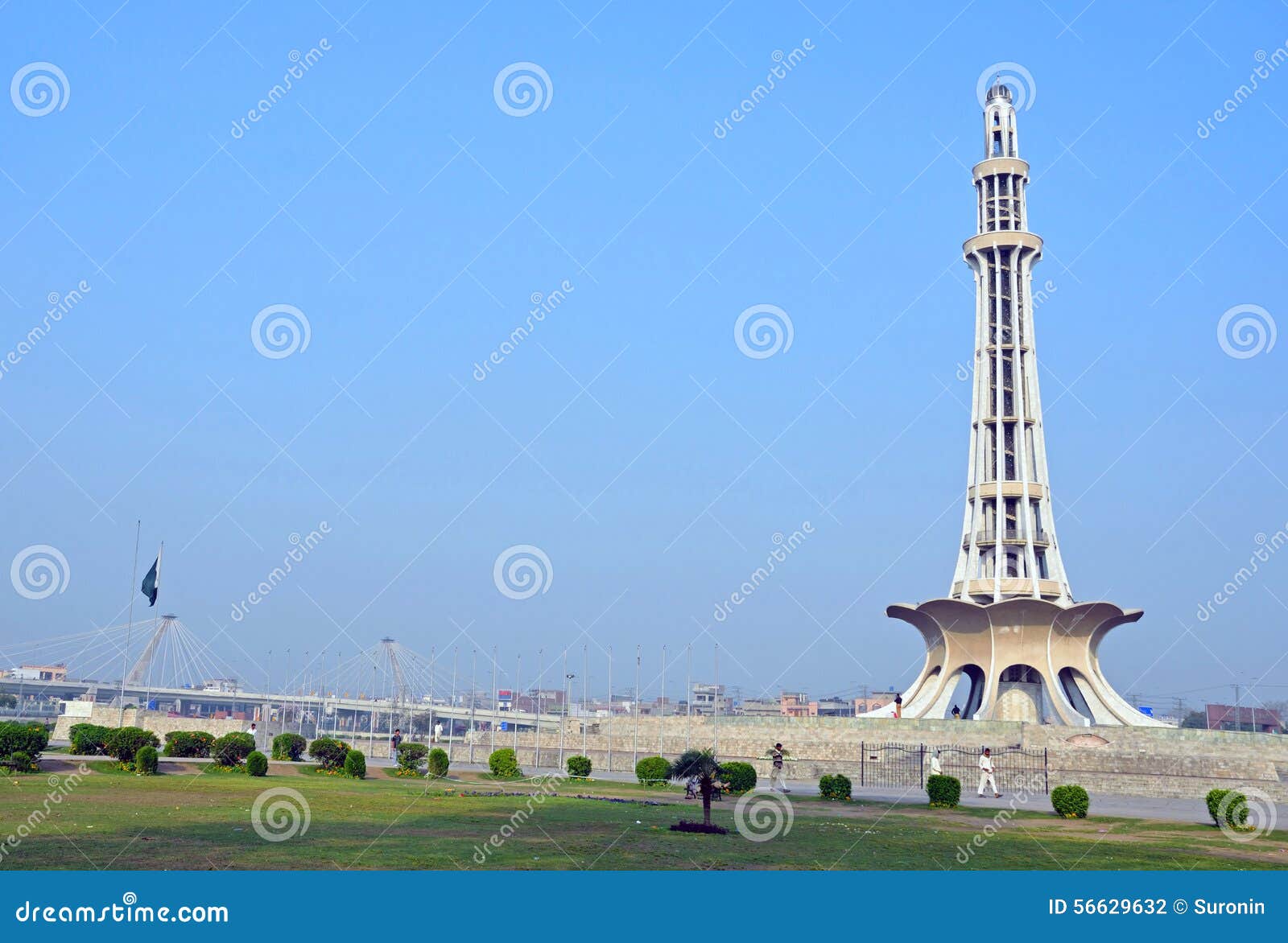 Minar-e-Pakistan stock photo. Image of pakisan, tower - 56629632