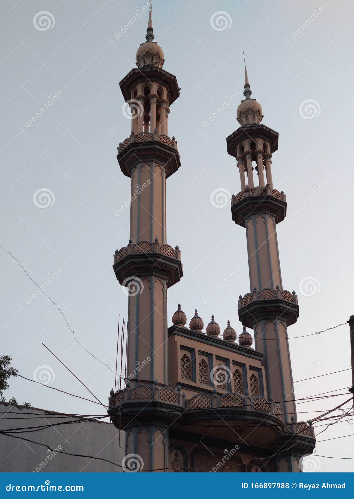 2 minar masjid in india stock photo. Image of thank - 166897988
