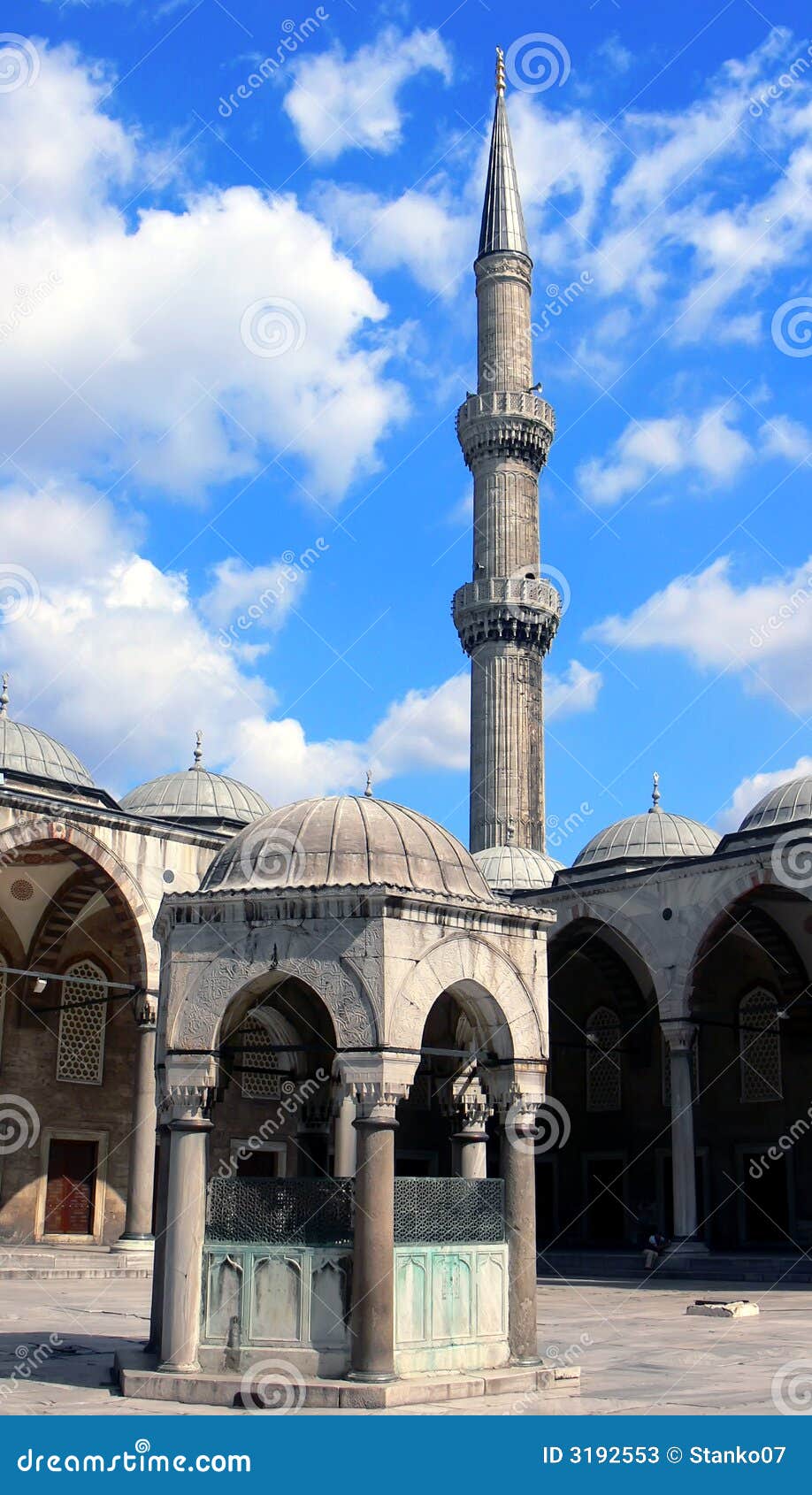 Minaret and Islamic temple stock image. Image of plaza - 3192553
