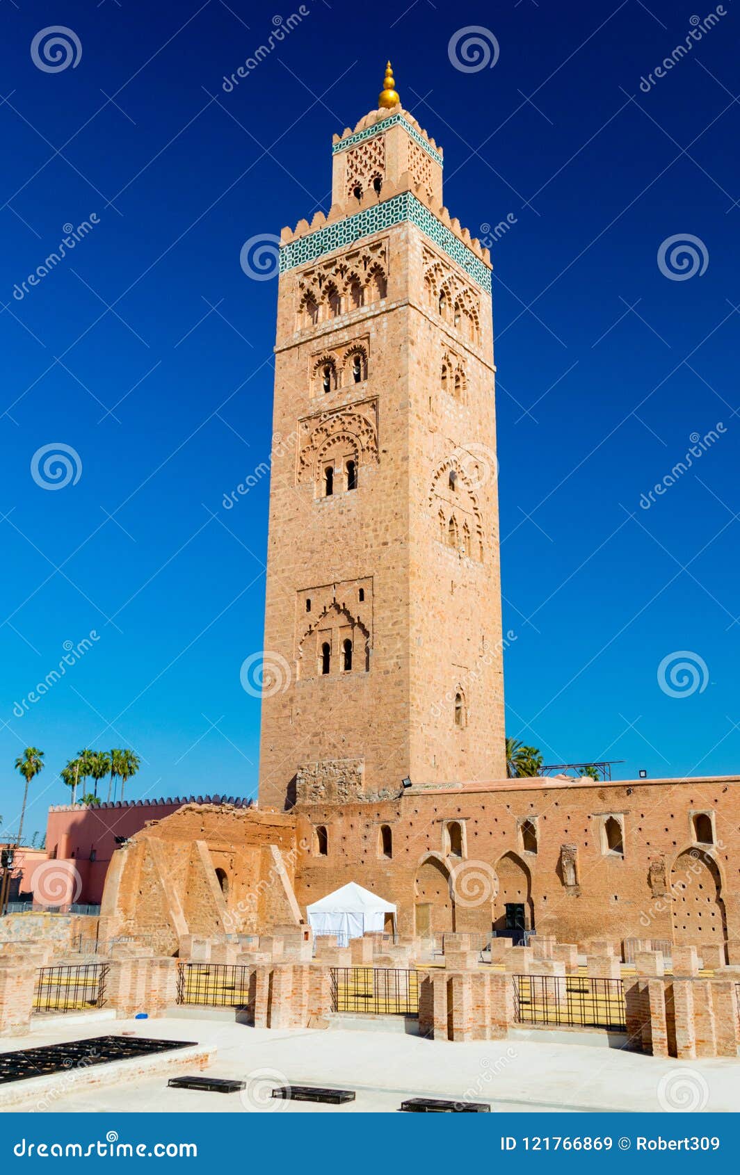 Minarett Der Koutoubia-Moschee in Marrakesch Stockbild - Bild von ...