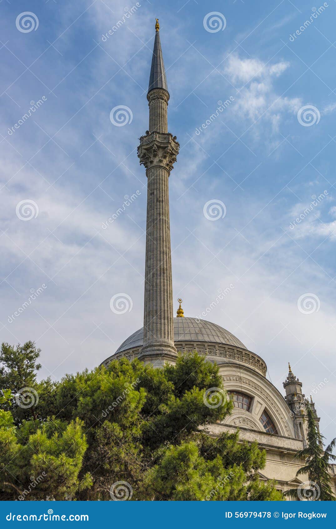 Minarett Der Moschee in Istanbul, Redaktionelles Stockfoto - Bild von ...