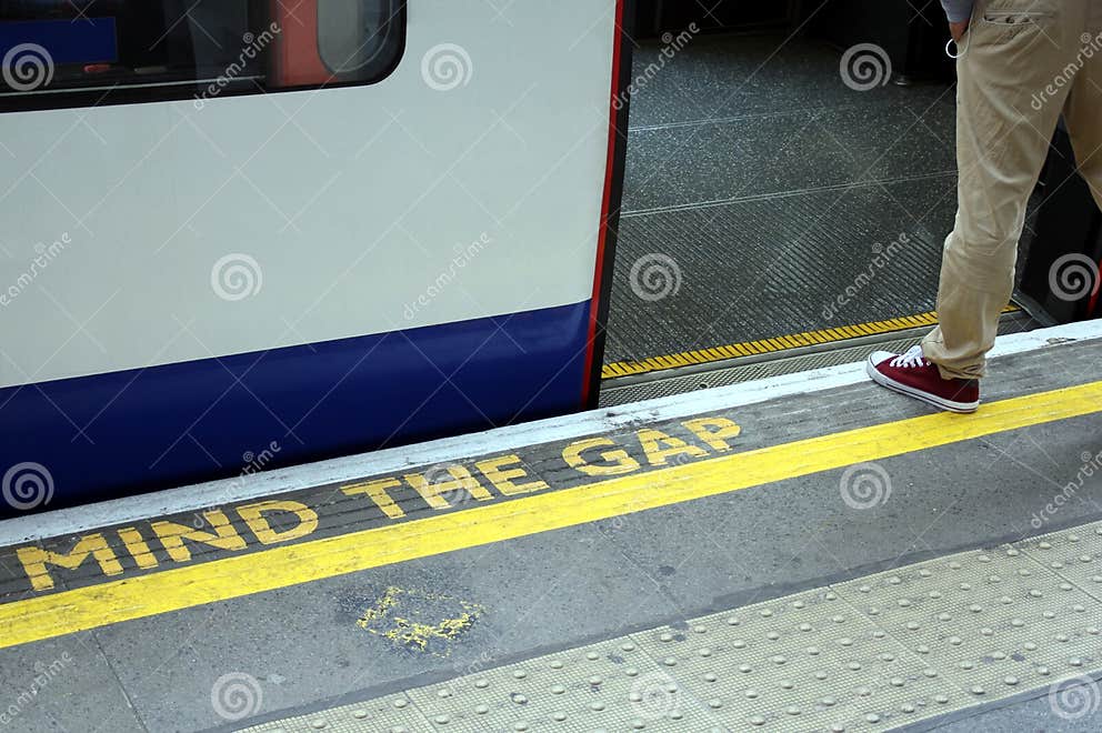 MIND the GAP - LONDON UNDERGROUND Stock Photo - Image of london ...