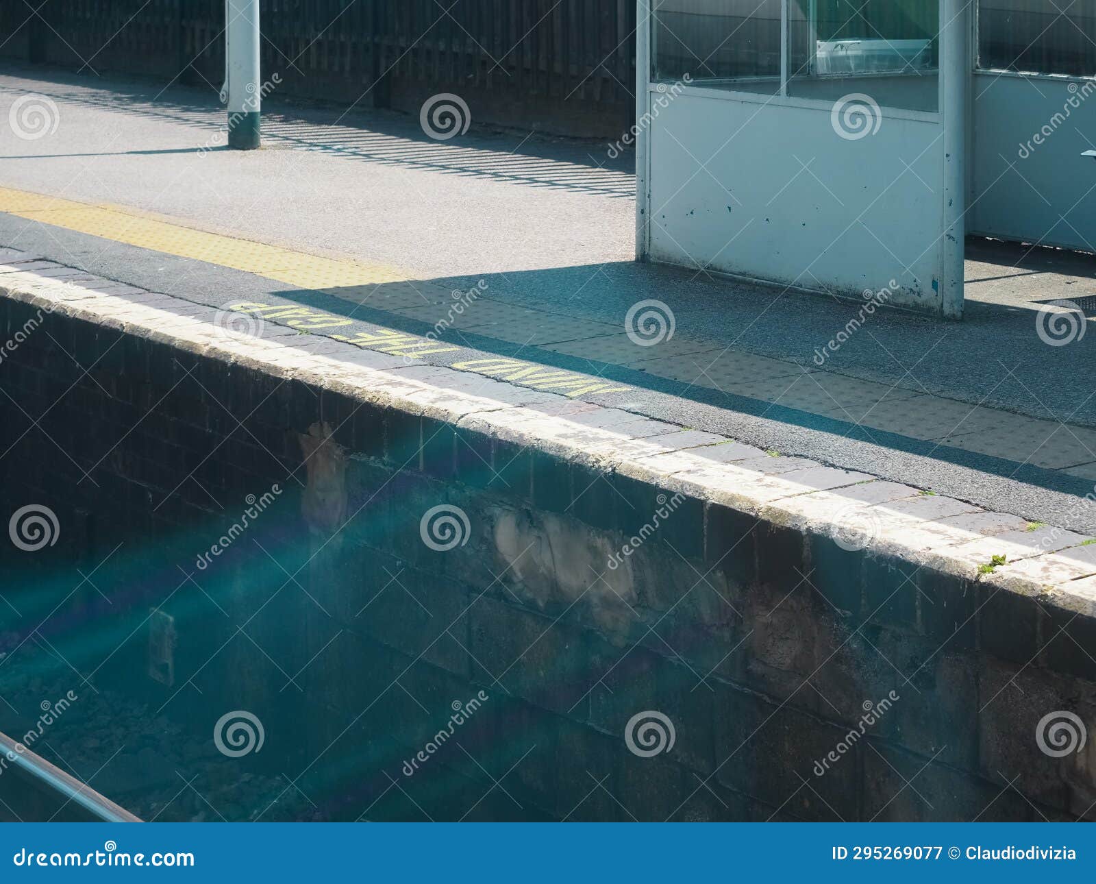 Mind the gap sign stock image. Image of railroad, train - 295269077