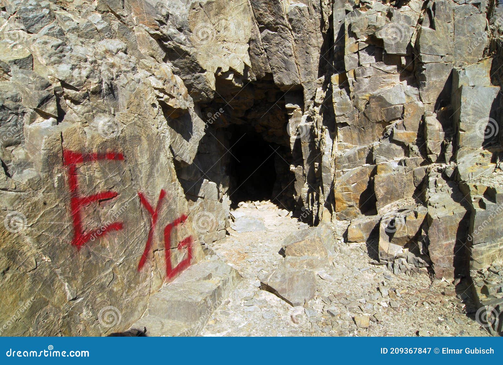 Mine Gallery or Mine Tunnel Stock Image - Image of gallery ...