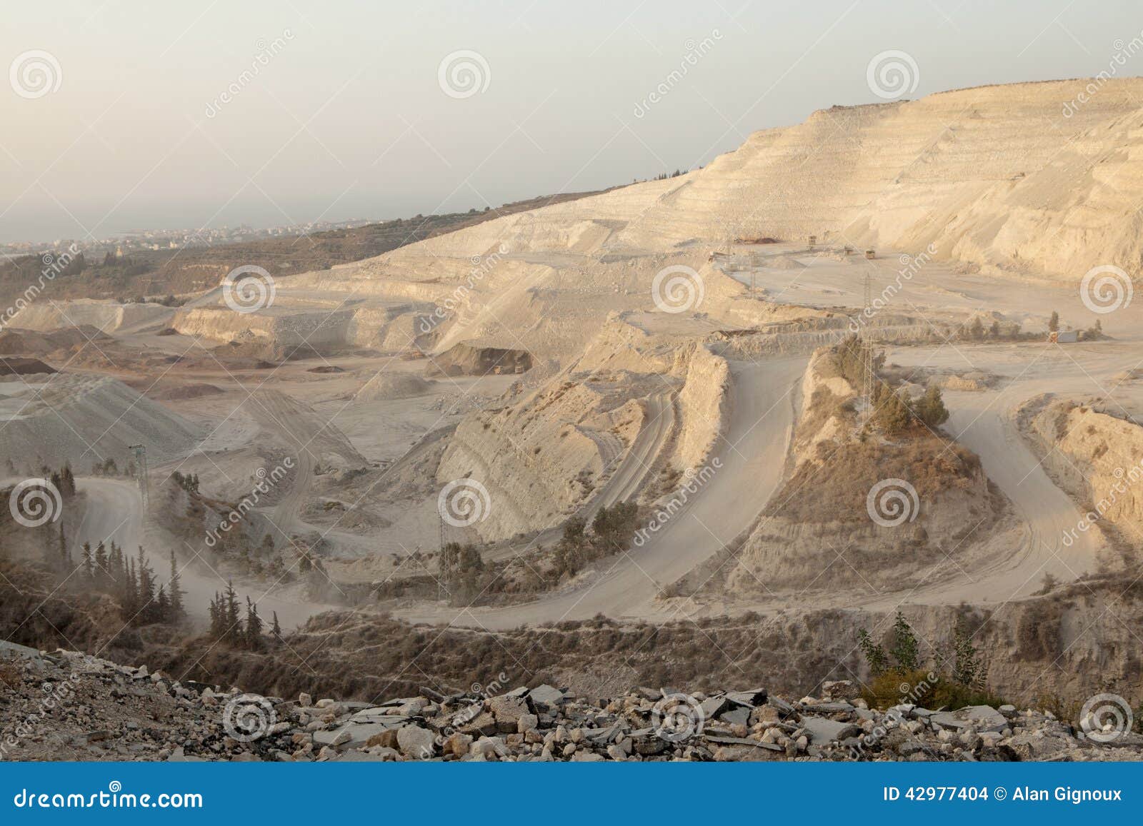 Mine, Lebanon editorial stock image. Image of mining - 42977404