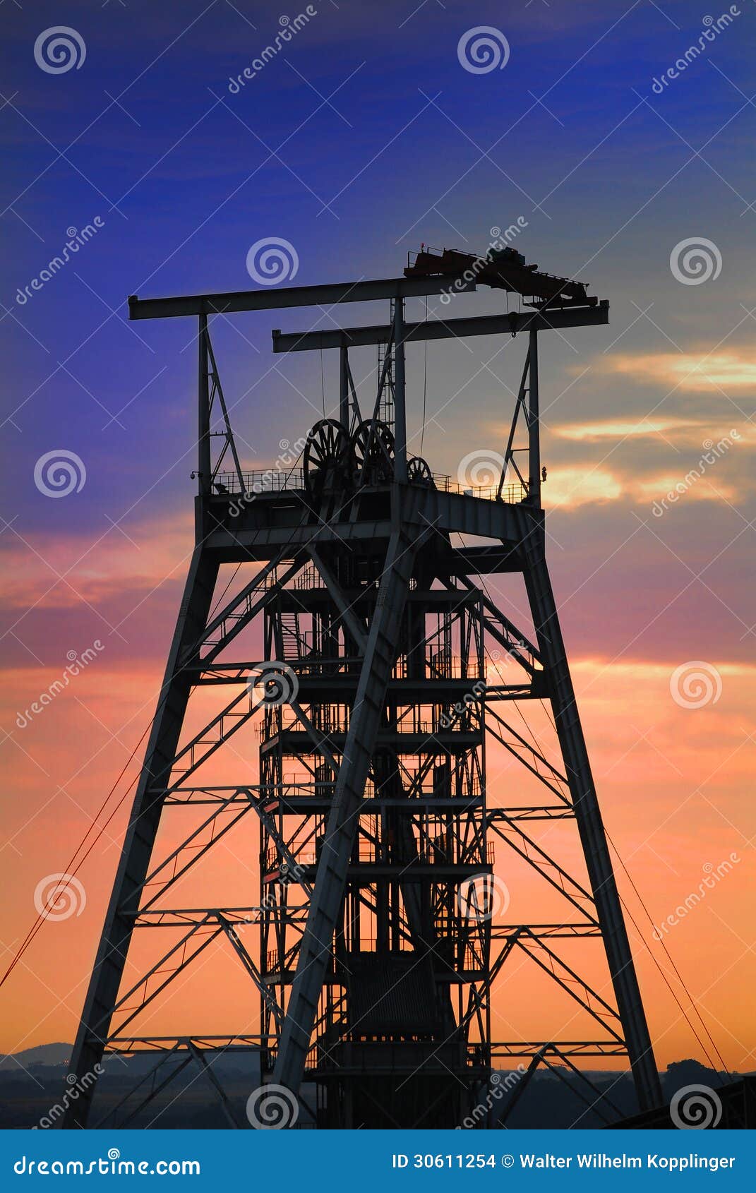Mine Shaft Tower, Block Of Flats In Background Stock Photography ...