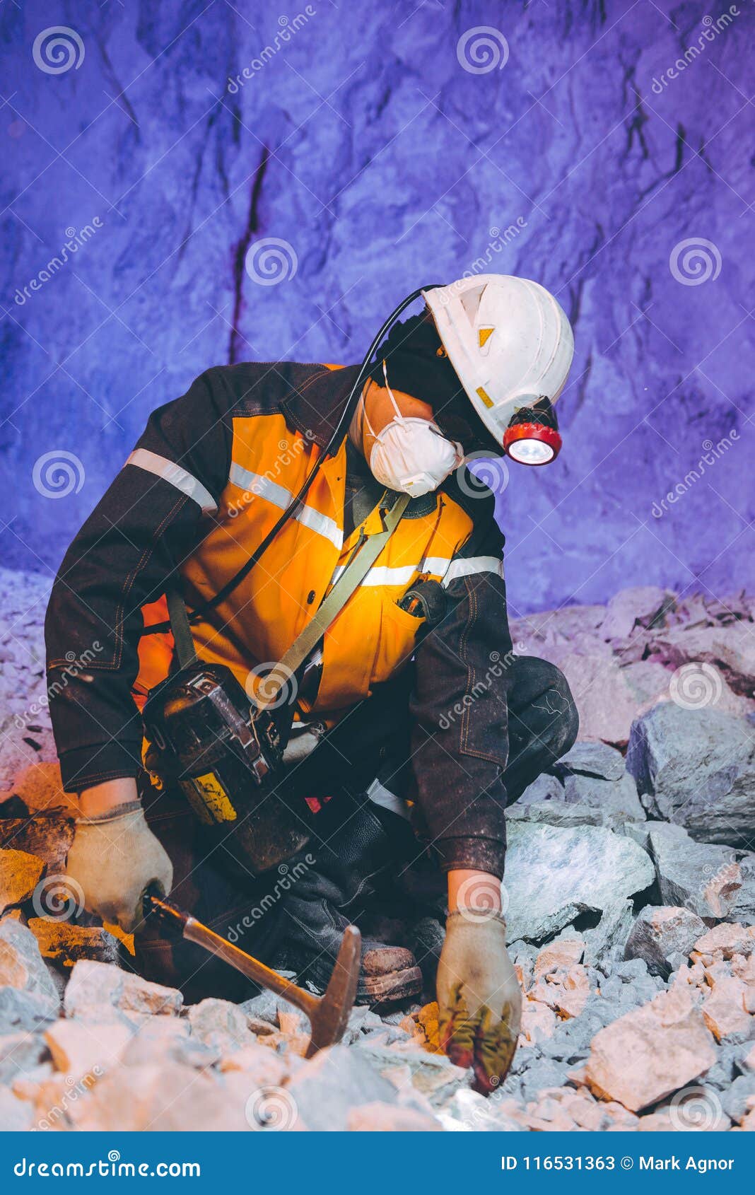 Miner Underground Mining Gold Stock Image - Image of mineral, heavy ...