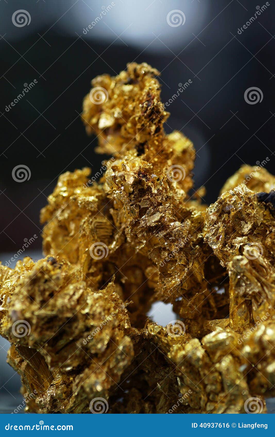 Mineral del oro foto de archivo. Imagen de onza, metal - 40937616