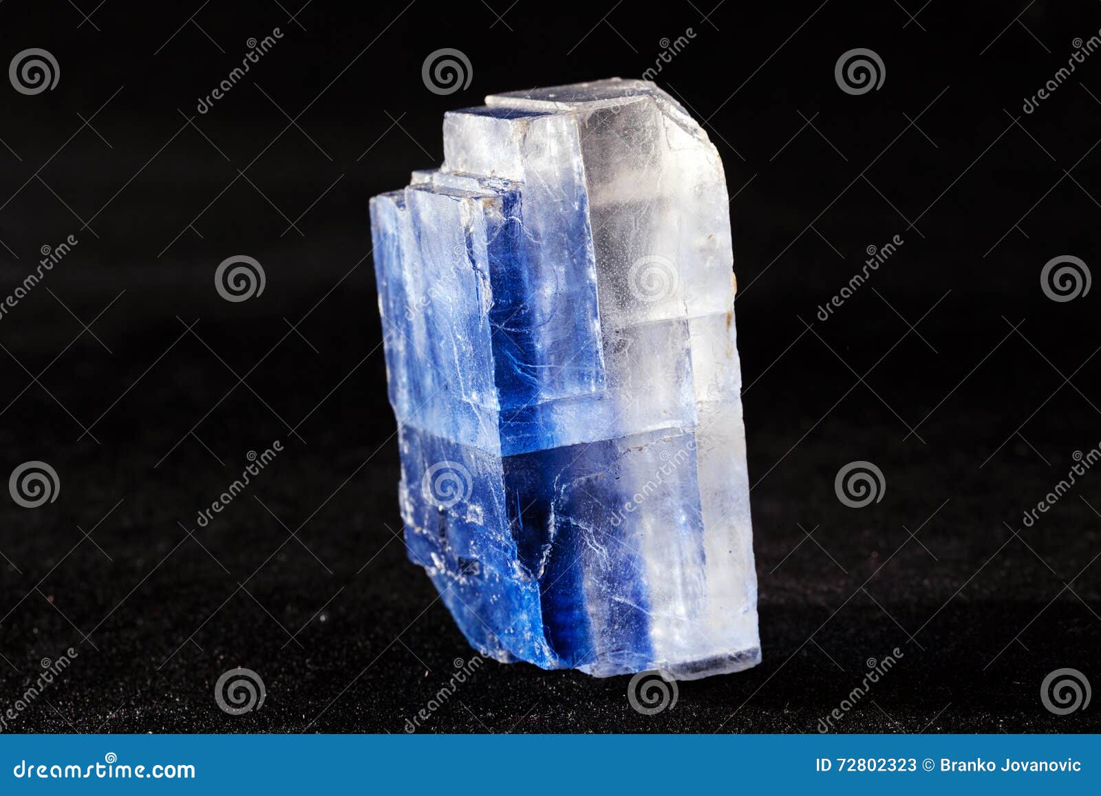 Mineral Halite Royalty-Free Stock Photography | CartoonDealer.com #72799469