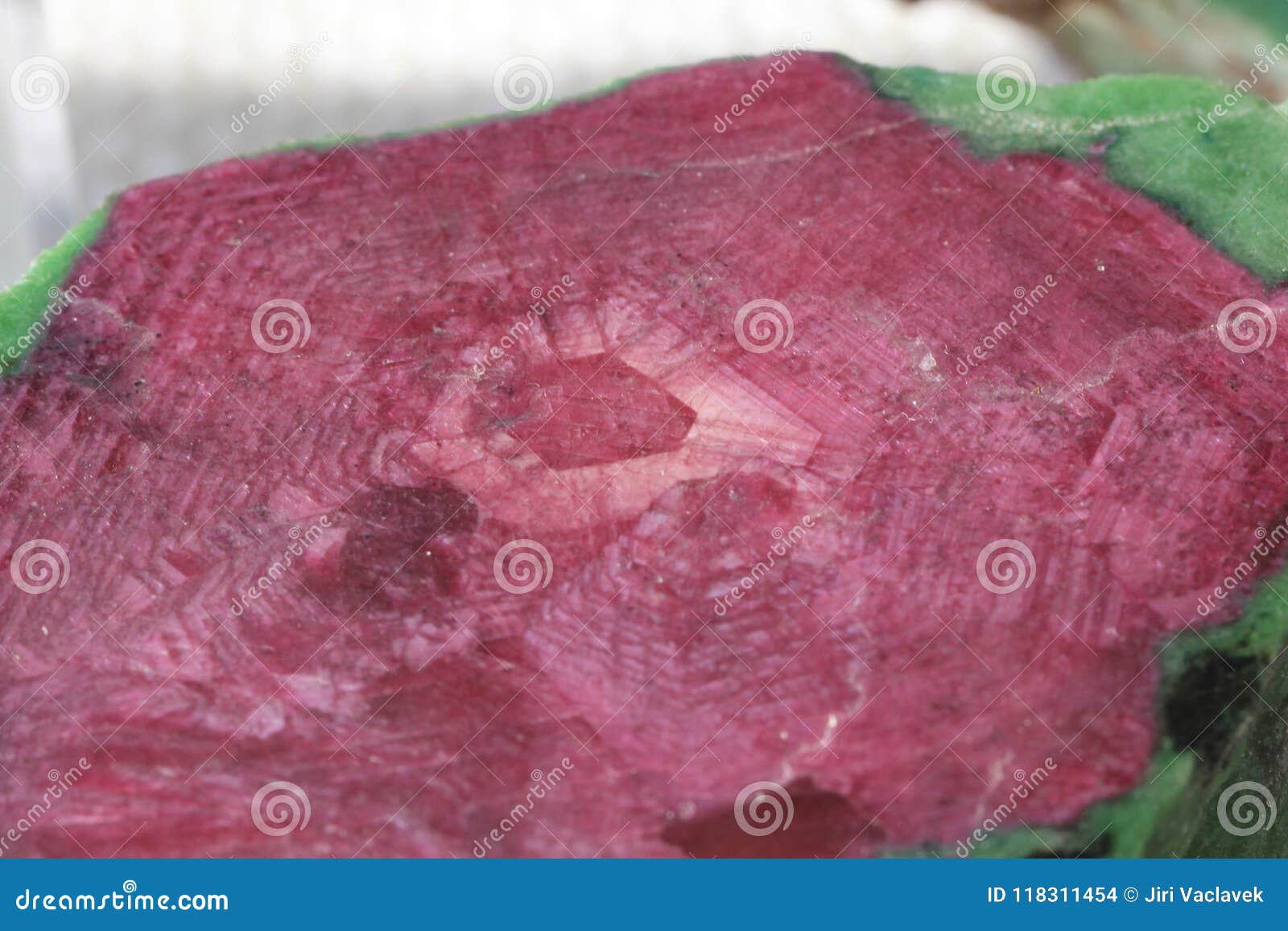 Mineral Natural Da Textura Do Rubi Foto de Stock - Imagem de material ...