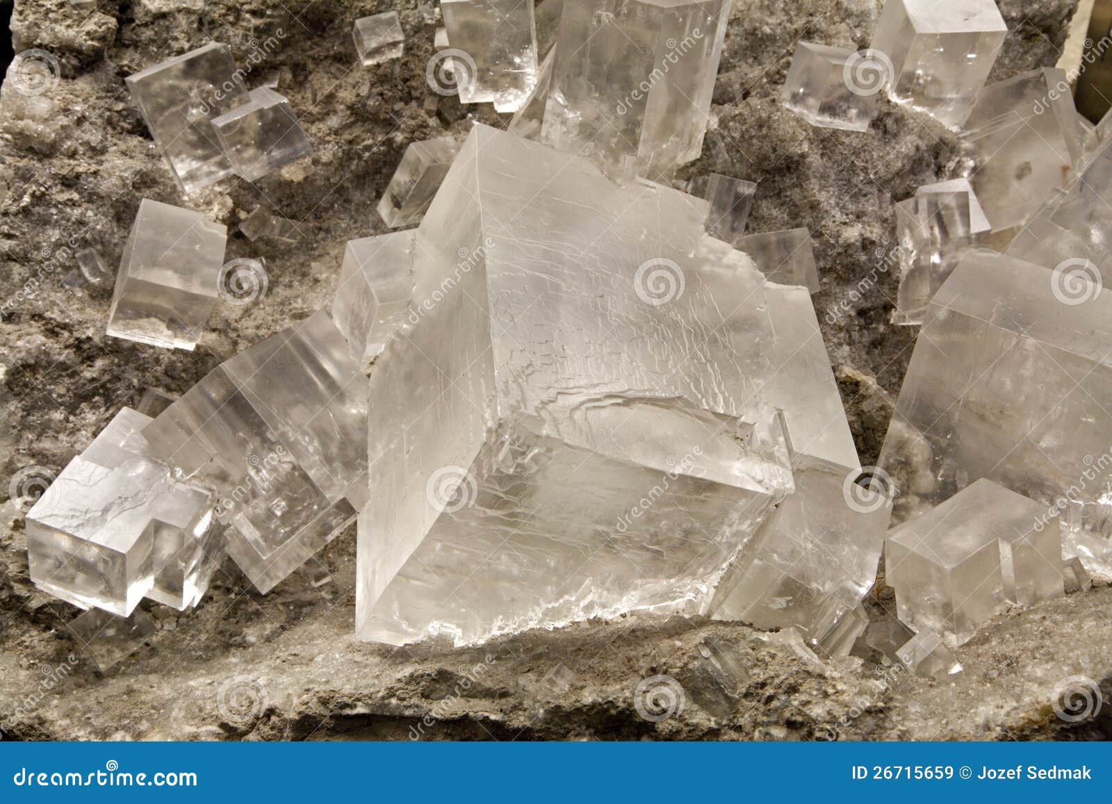 Mineral salt cristal stock image. Image of rock, cube - 26715659