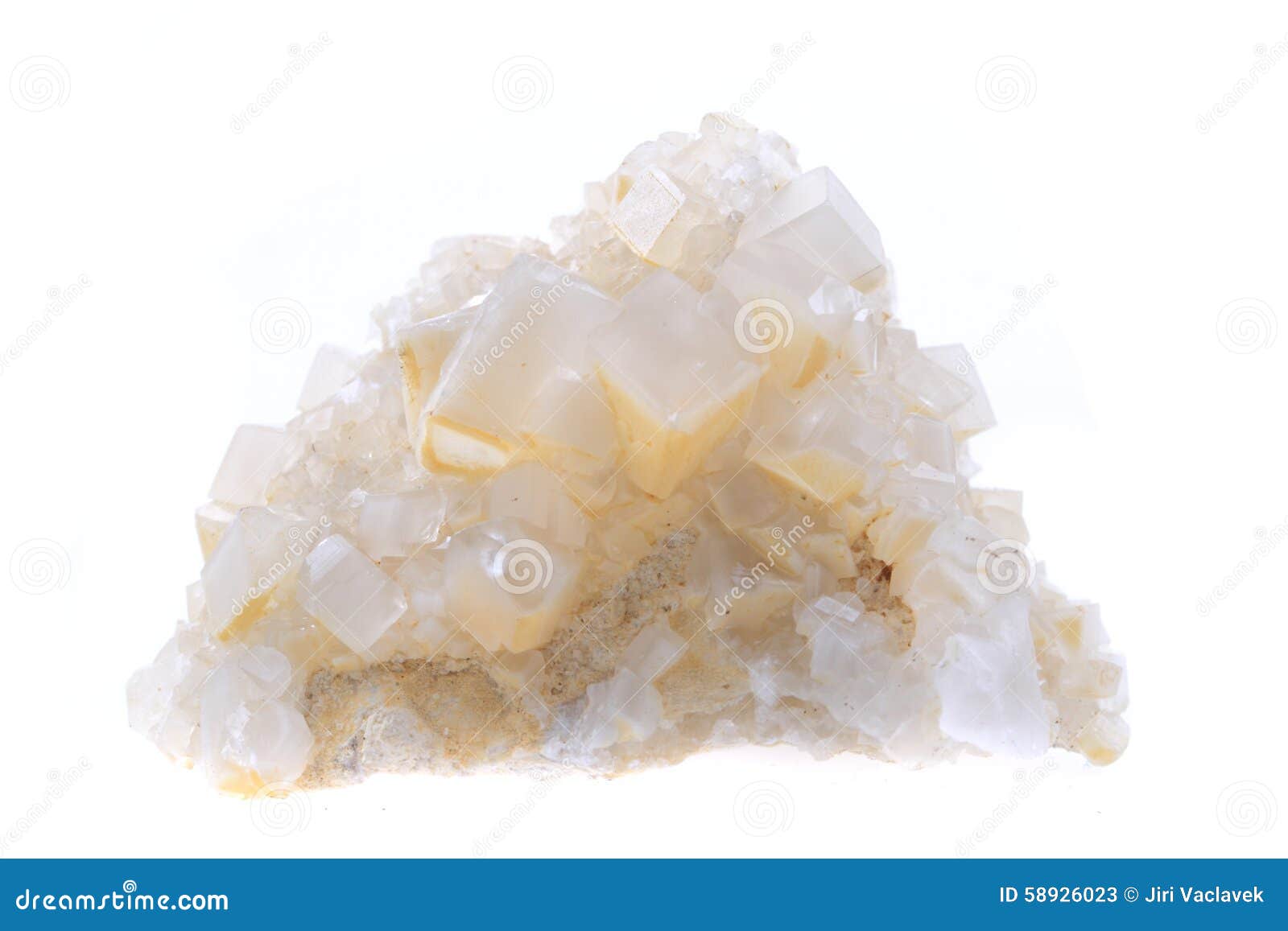Minerale Della Calcite Isolato Immagine Stock - Immagine di geologia ...