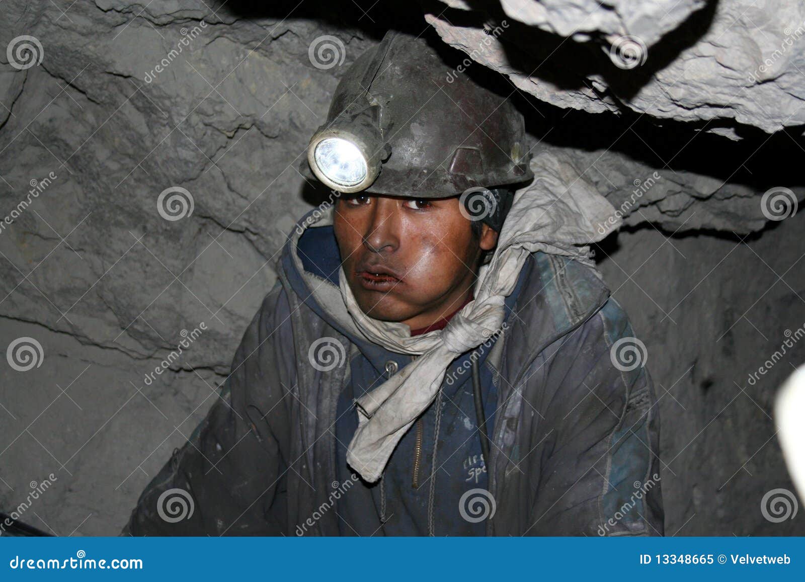 Minero imagen editorial. Imagen de cueva, mina, muerte - 13348665