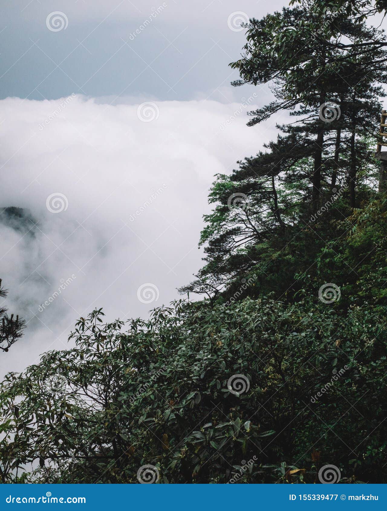 Mingyue Mountain, Jiangxi, China Stock Image - Image of green, nature ...