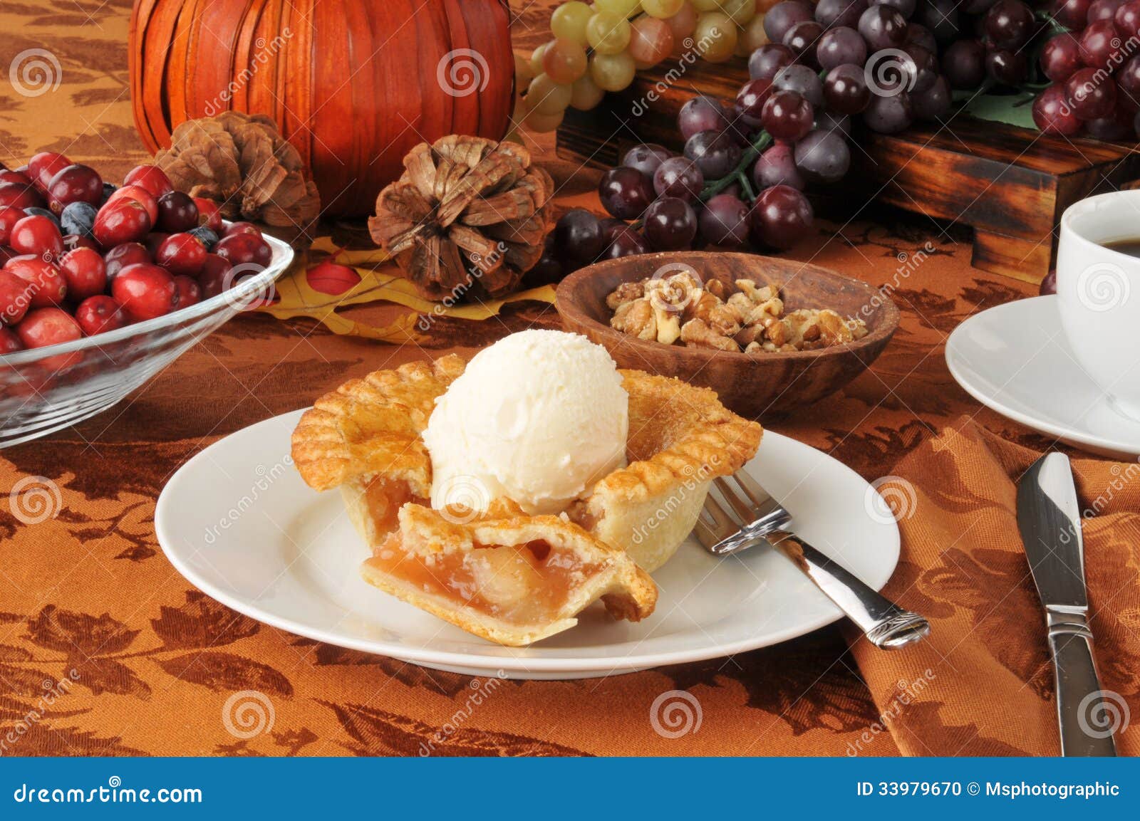 Mini apple pie stock photo. Image of fork, walnuts, apple - 33979670