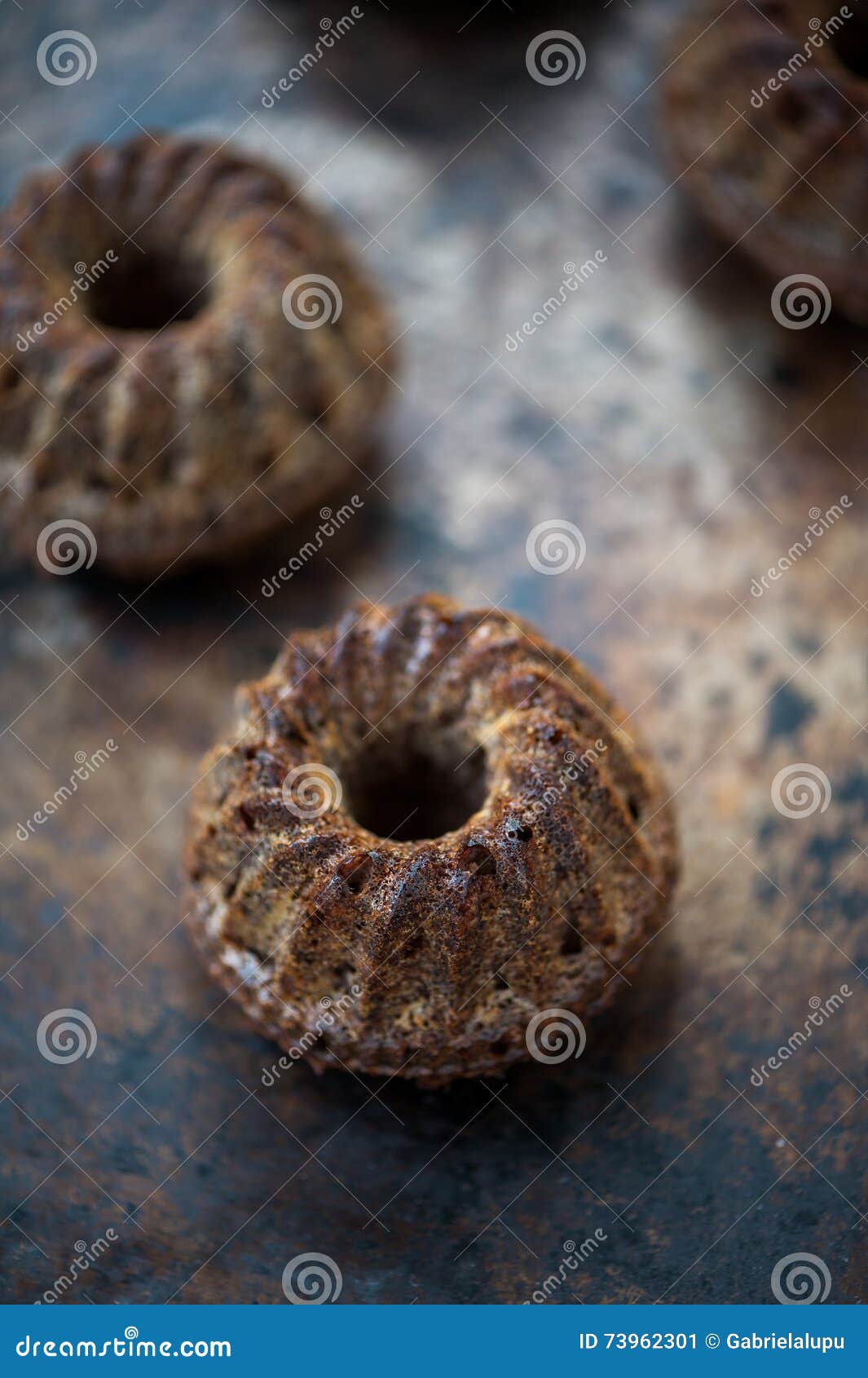 Mini bundt cake stock image. Image of cake, dessert, calories - 73962301