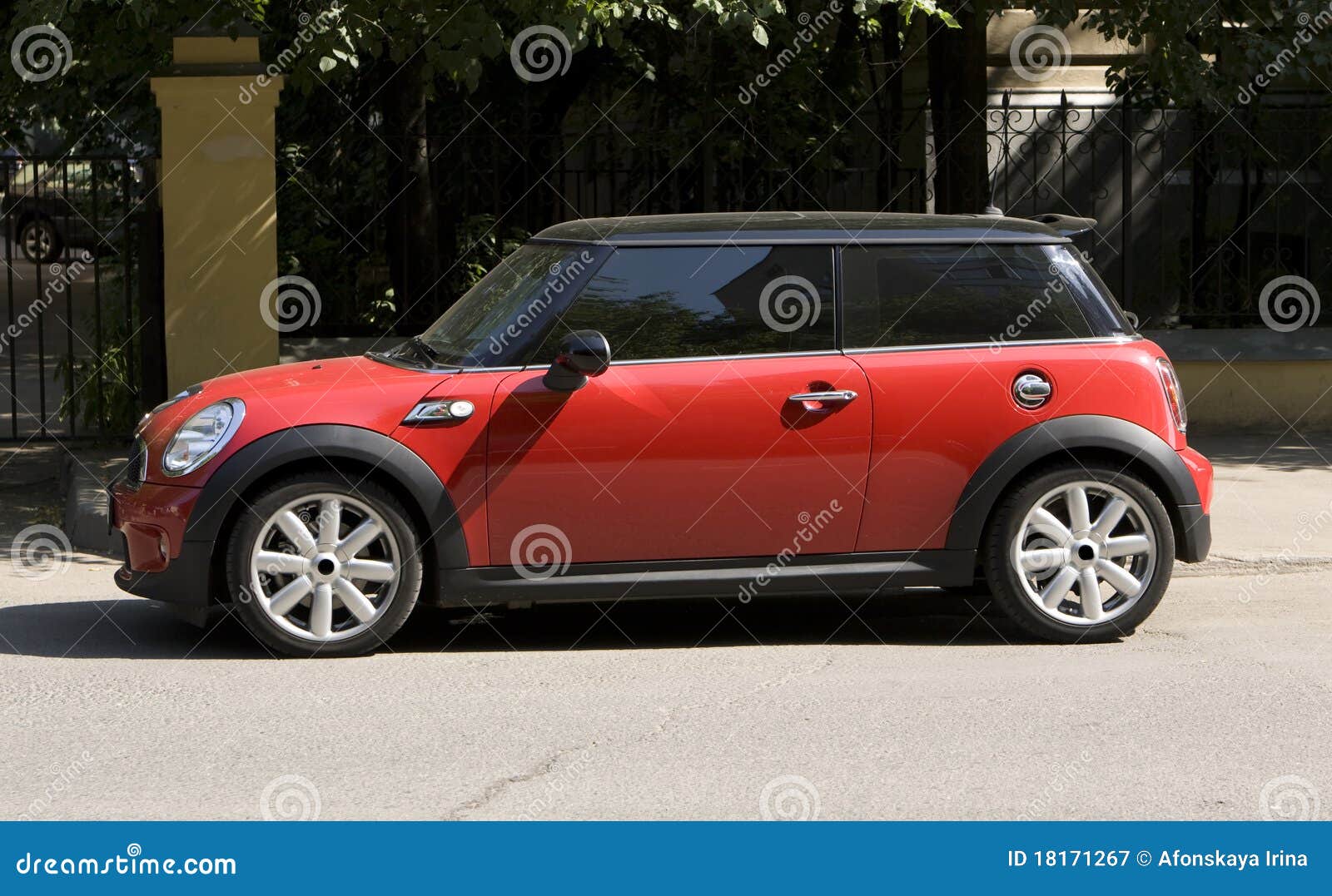 Mini Cooper stock image. Image of cooper, black, autotransport - 18171267