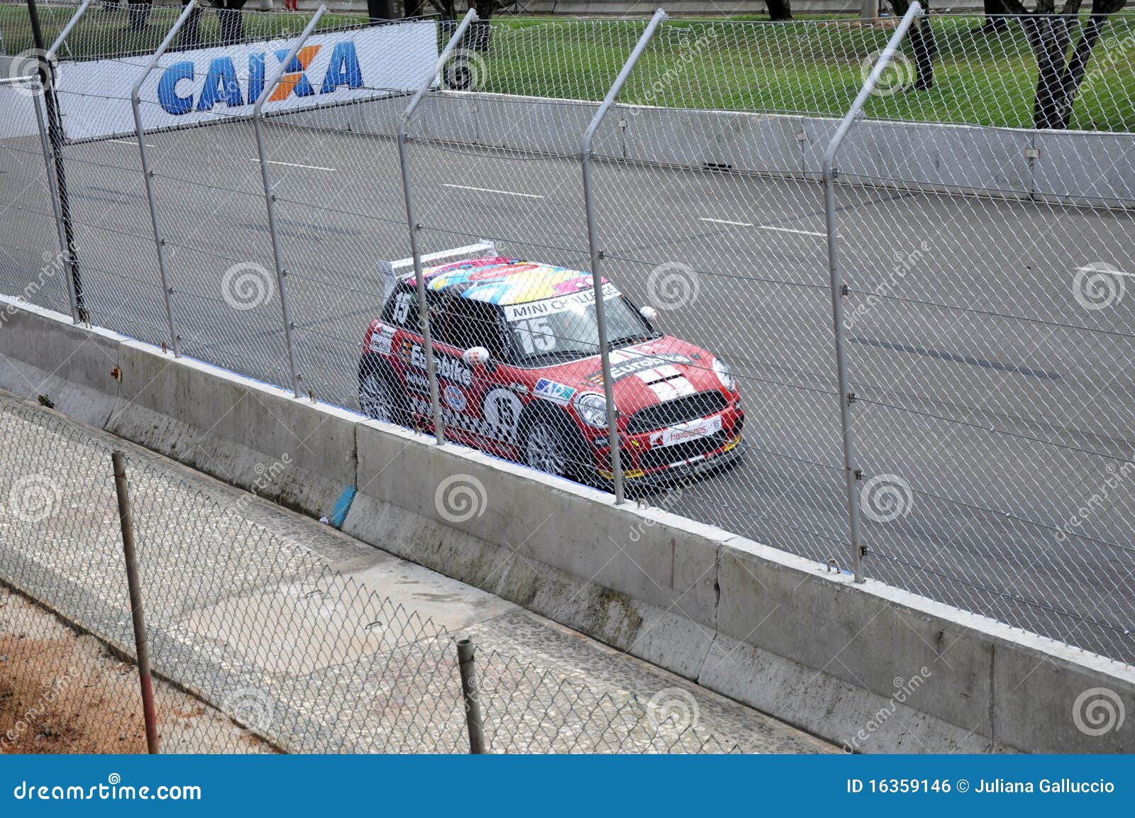 Mini Cooper Race editorial photo. Image of brazil, speed - 16359146