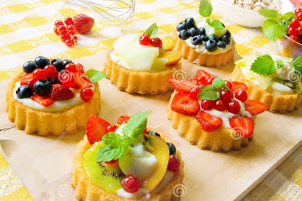 Mini fancy cakes stock image. Image of tiny, cutting - 10460951